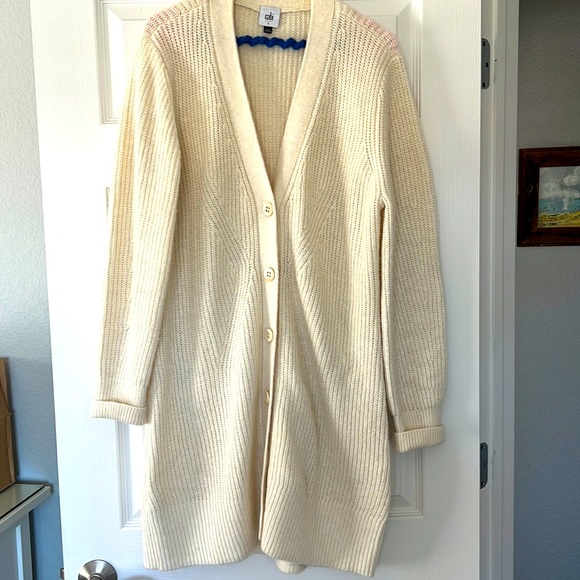 CAbi | Sweaters | Cabi Like New Book Club Cardigan 499 Ivory Size Large ...
